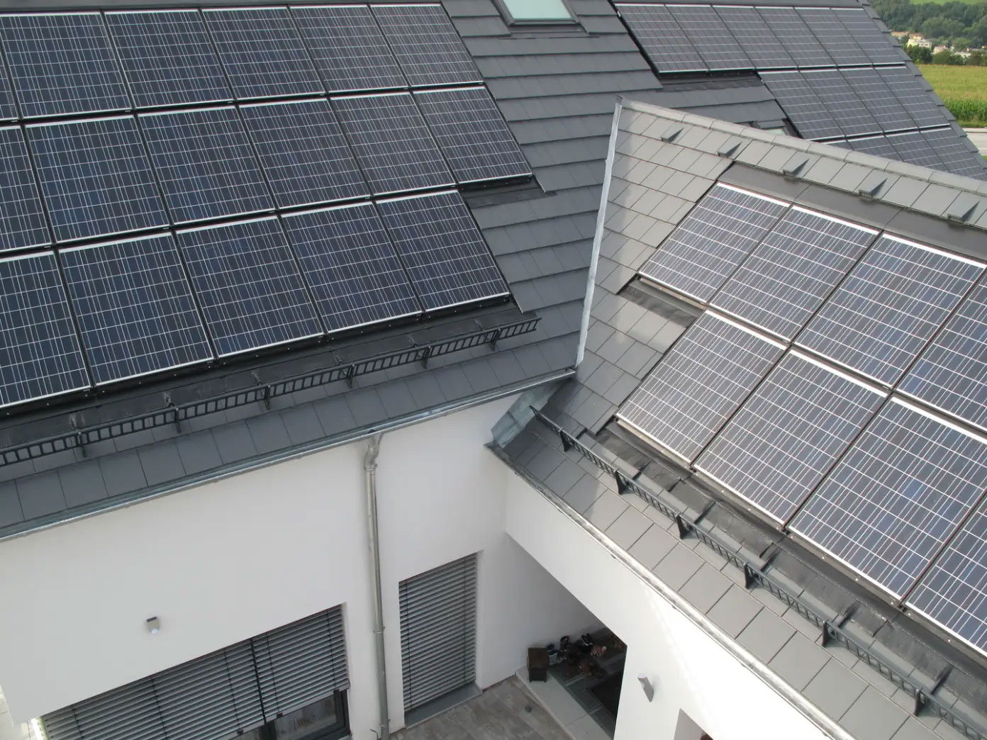 Photovoltaikanlagen, Indach-, Aufdach-Anlagen: Fa. Hins